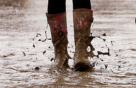 Mi Moda de Vida: ESTAS BOTAS SON PARA CAMINAR....Y PISAR CHARCOS!
