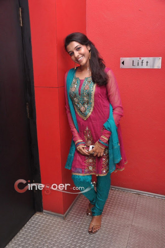 Kadhal Saranya Stills