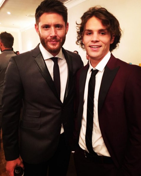 sweetondean: SUPERNATURAL HIATUS HAPPINESS! Jensen and Jared do the ...