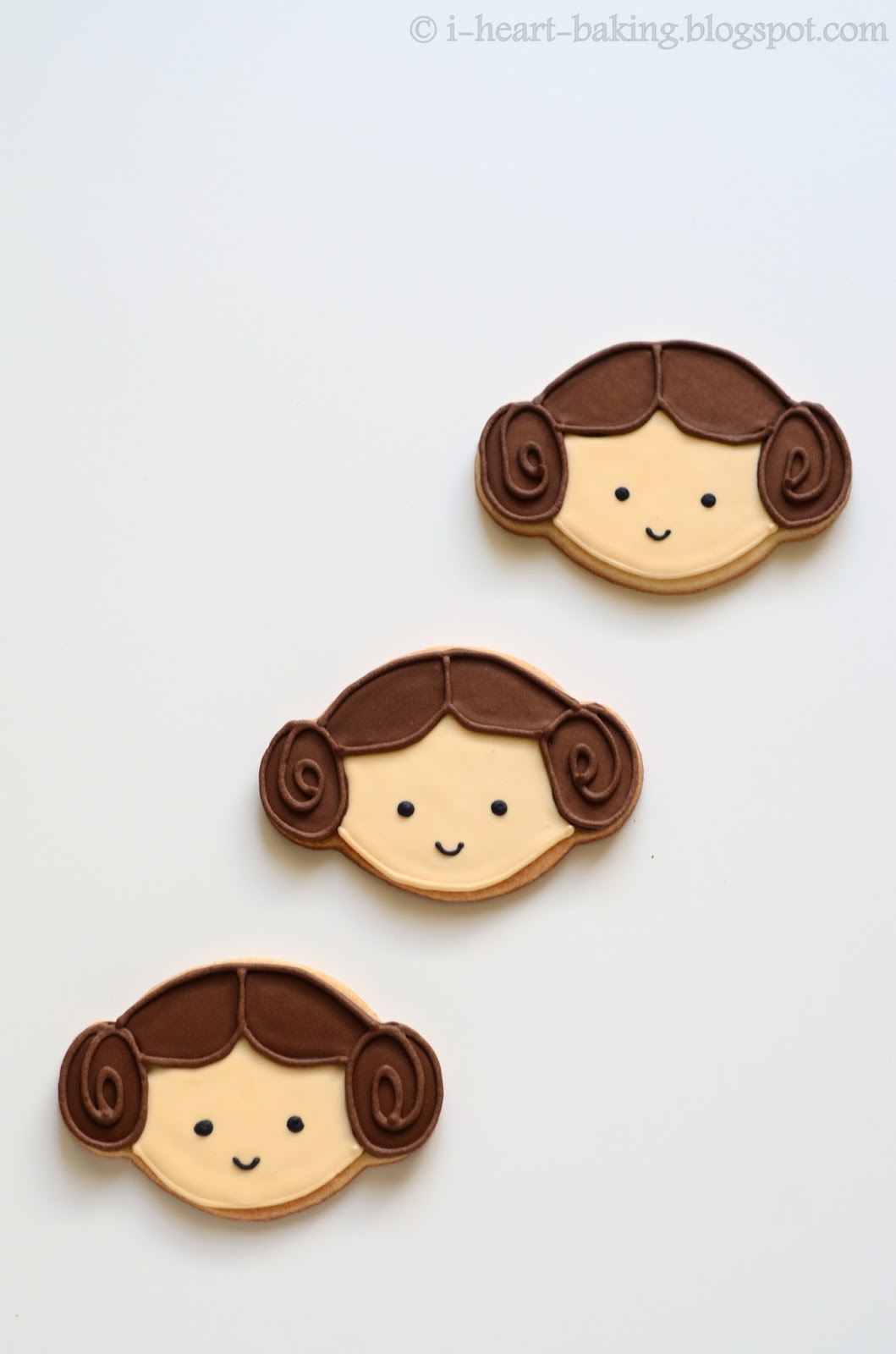 i heart baking!: princess leia cookies for a star wars birthday party