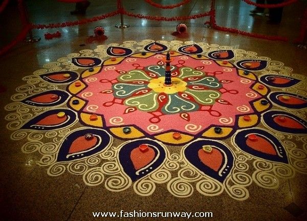 20 Unique And Beautiful Colour Rangoli Designs For Diwali ~ Total Stylish