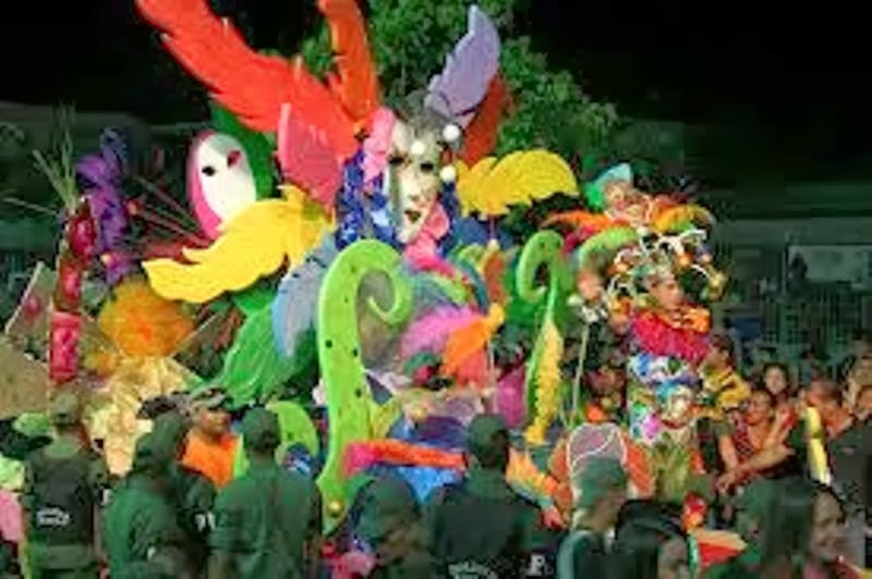 Nacionales: Reportaje: ¡Carnavales hay muchos pero como los de Carúpano ...