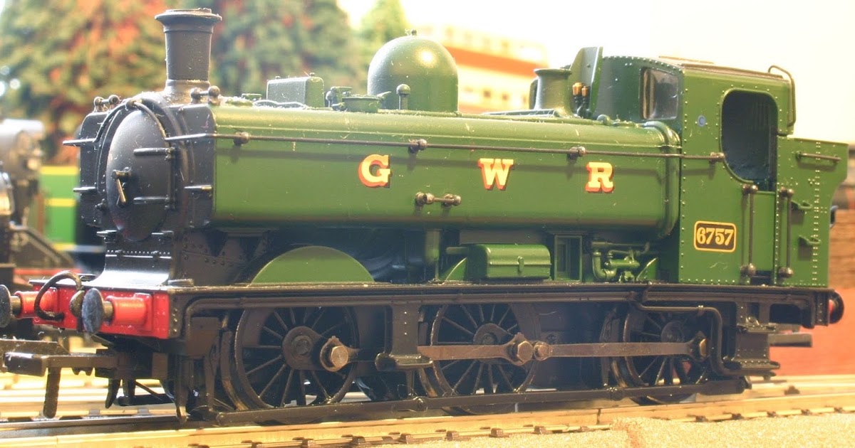 Jim's Model Railway Projects: GWR Locomotive Green