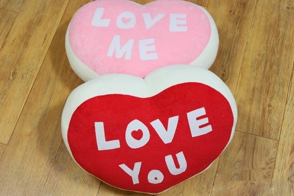 Làm gối trái tim handmade từ vải nỉ dễ thương ~ Kin's Shop Handmade