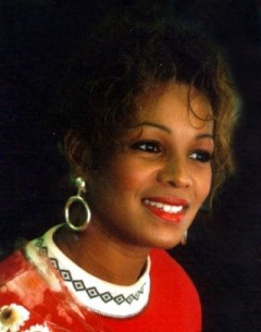 Jw VIPS: 26) Rebbie Jackson (1950-vivente)