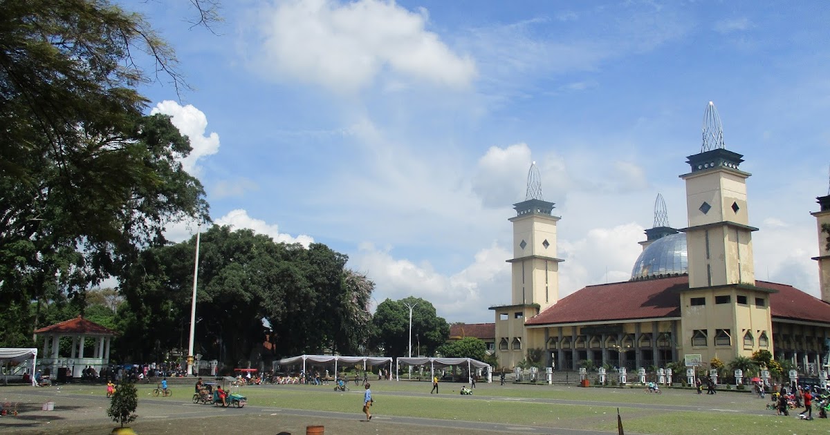 BERKELANA GARUT: Explore Garut Kota 3