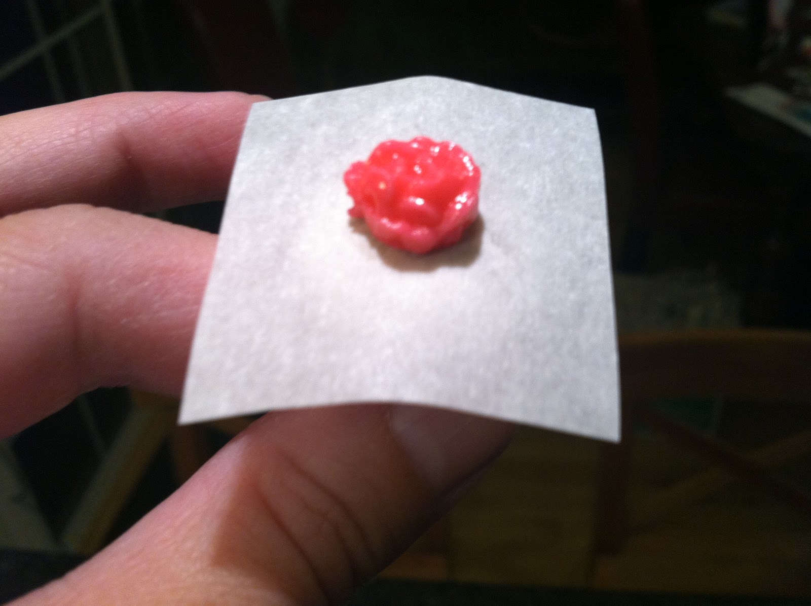 The Iced Queen: Piping Roses with Tip #101s