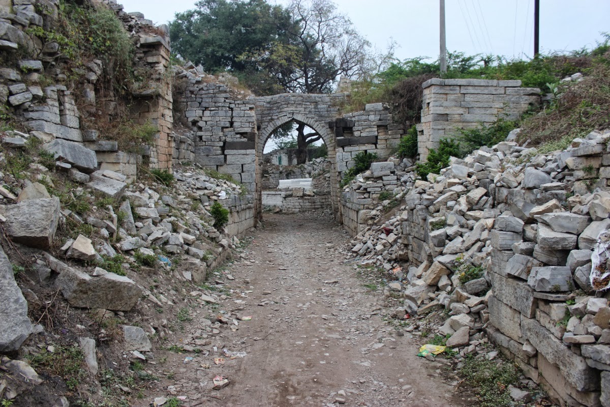 Journeys across Karnataka: Fort Malkhed ~ Manyakheta