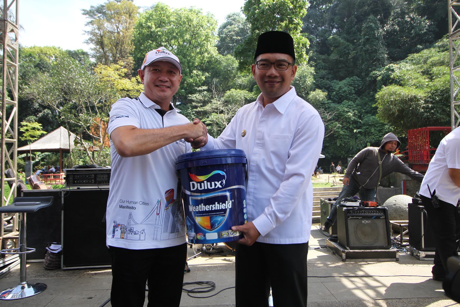 Mural bersama 30 Komunitas Bandung | Kodesjabar