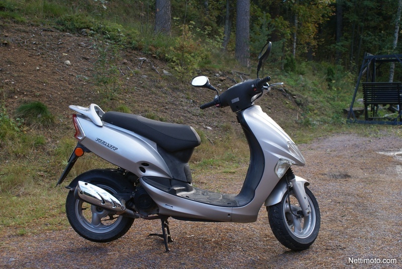auto stark bikes: kymco vitality 50 4t
