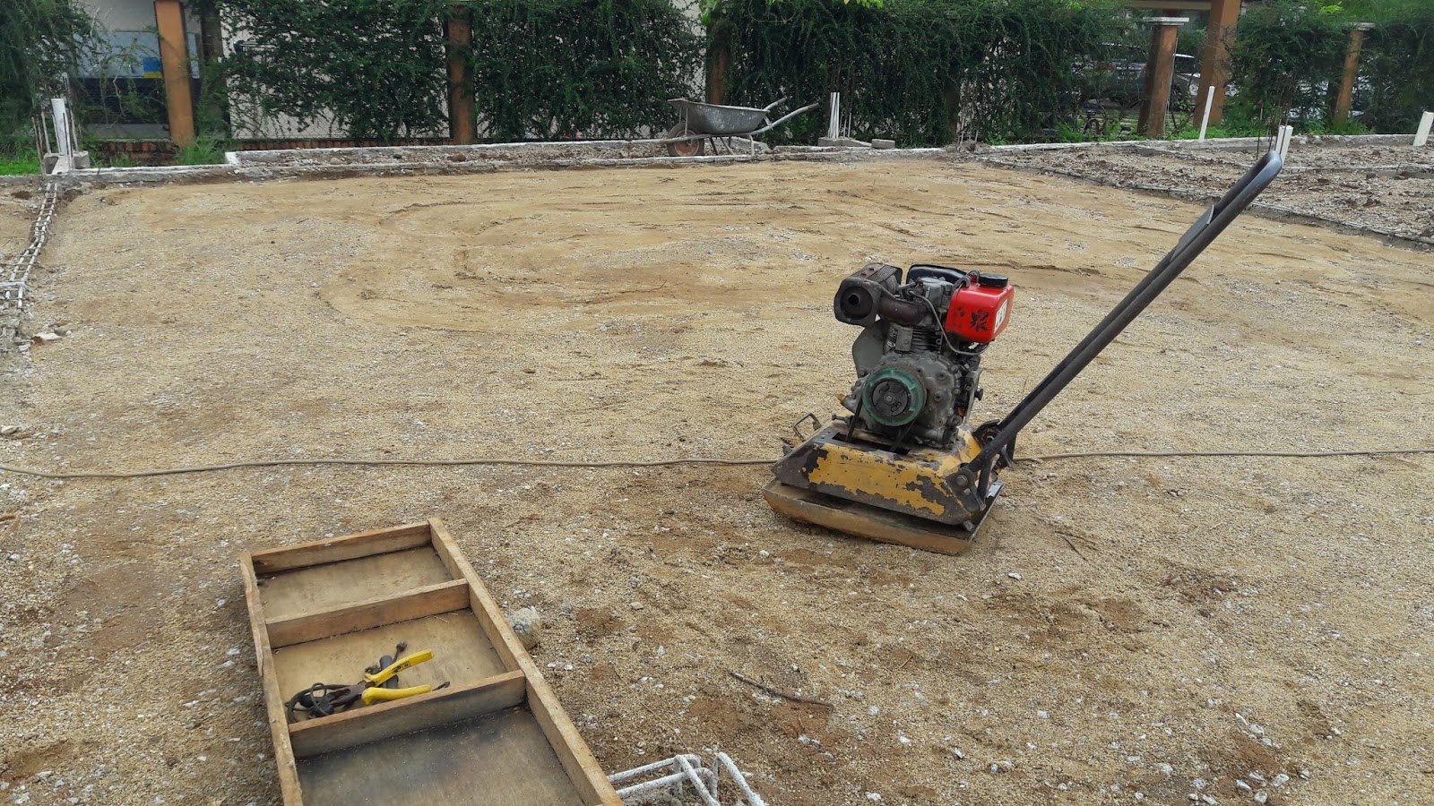 bungalowidaman: PROSES MAMPAT TANAH