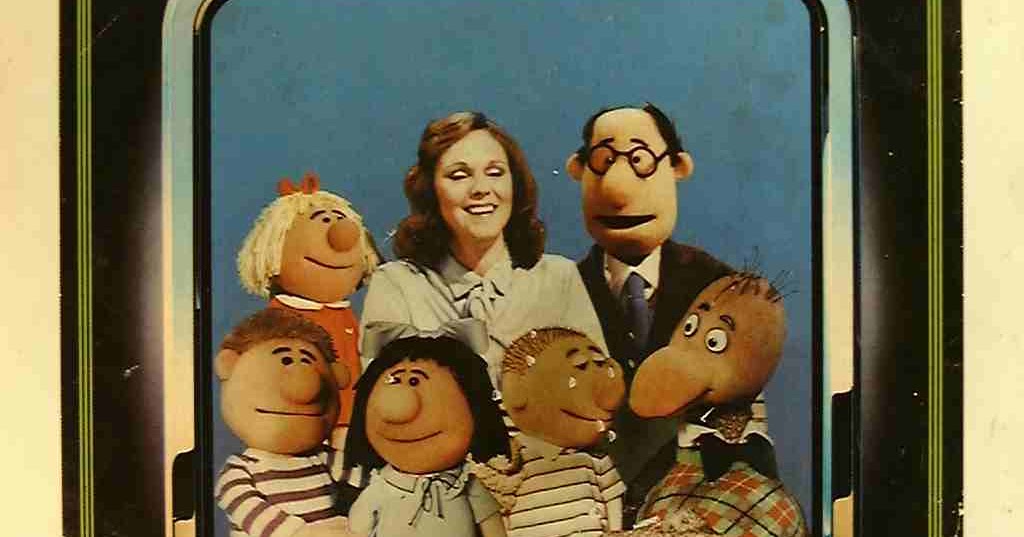 Mike Lynch Cartoons: Video: Miss Peach of the Kelly School - The Annual ...