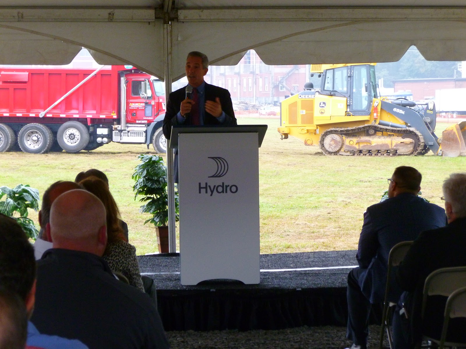 Hydro Breaks Ground on Facility Expansion that Will Create More Jobs