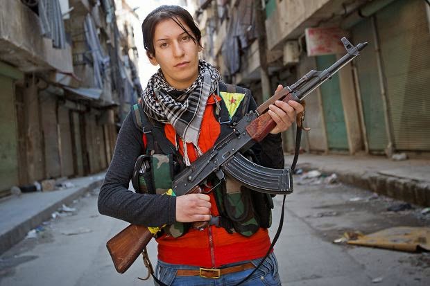 TAMBOR DOS BOTOCUDOS: As mulheres do Curdistão