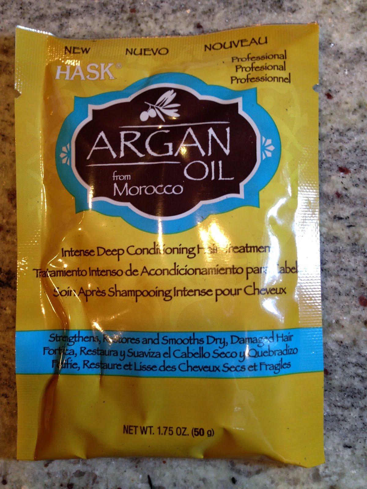 Brier Review: Lilee Beauty Box December 2014 Box