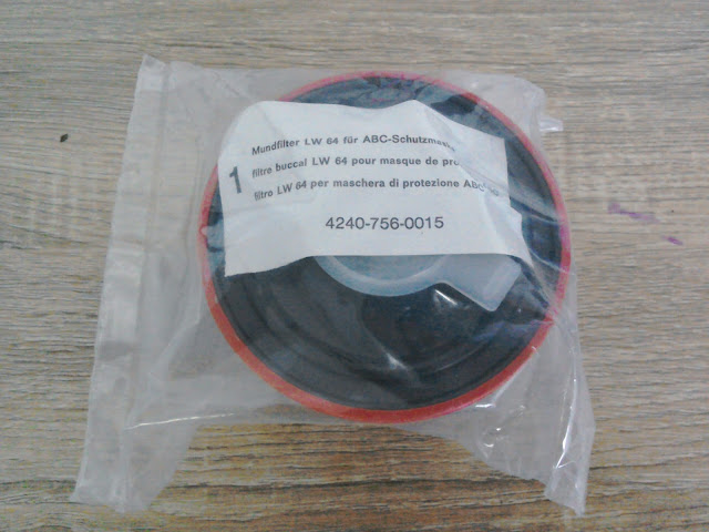 Mr. Aphoristic: Swiss SM-67 Gas Mask