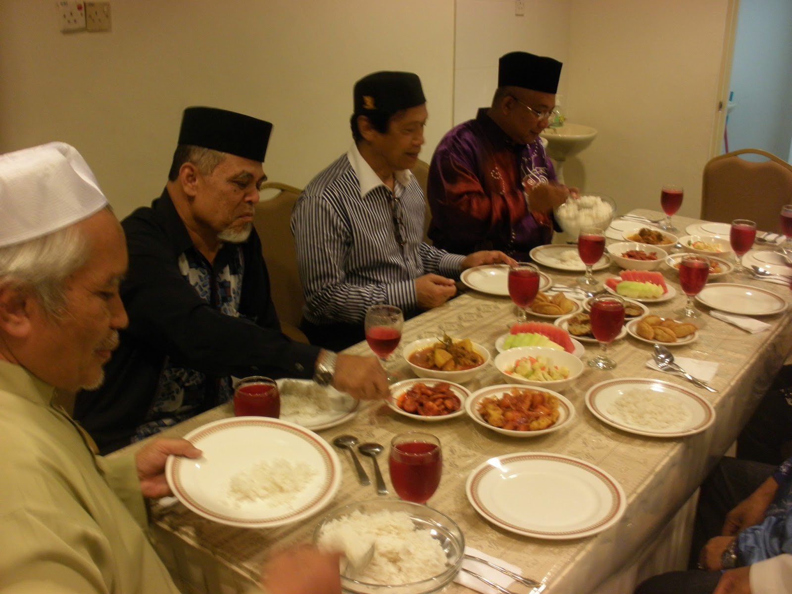 Masjid Saidina Abu Bakar As Siddiq, Bangsar.: SEKITAR LAWATAN AHLI ...