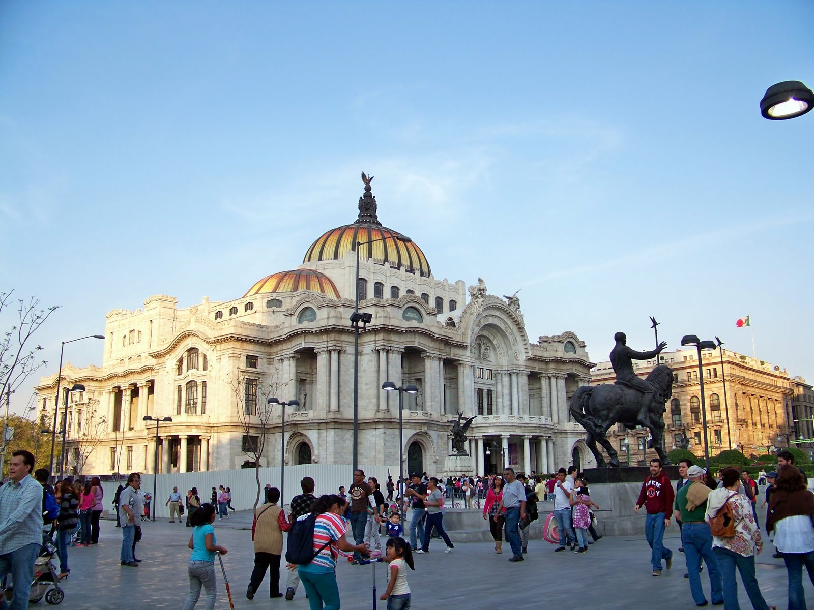 Pepe Martínez: ALAMEDA CENTRAL DE MÉXICO: EL PARQUE MÁS ANTIGUO DE LAS ...