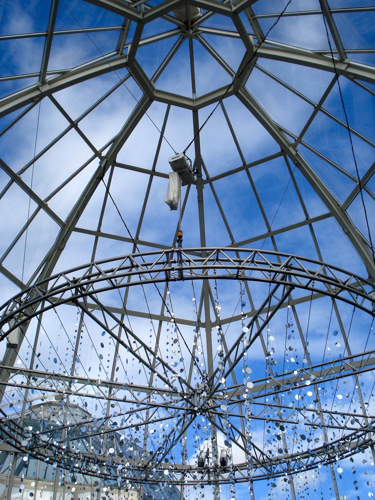 Alexandra D. Foster Destinations Perfected: London, England - Focus ...