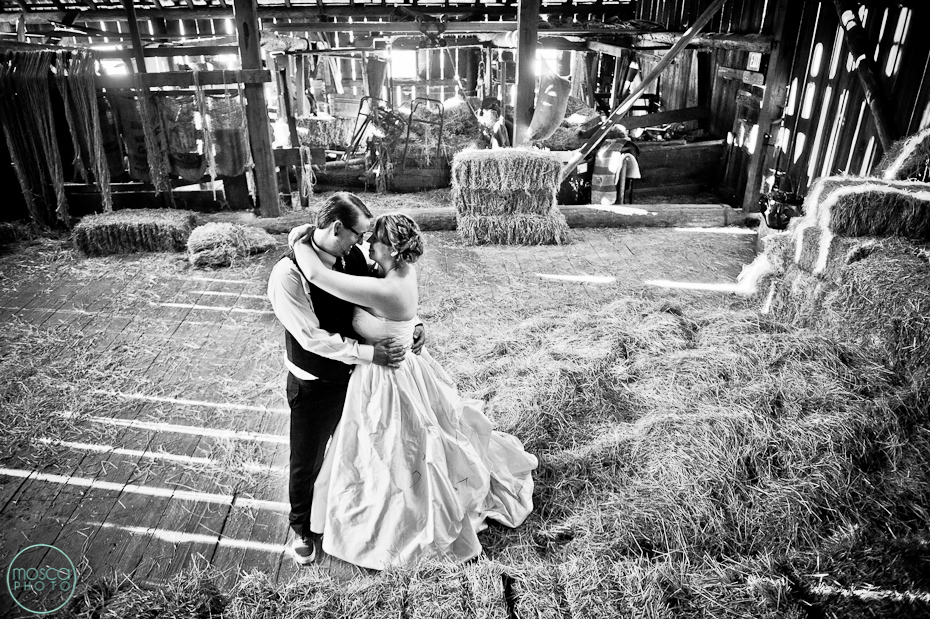 weddings moscaphoto testing: A gorgeous farm wedding at Pomeroy Living ...
