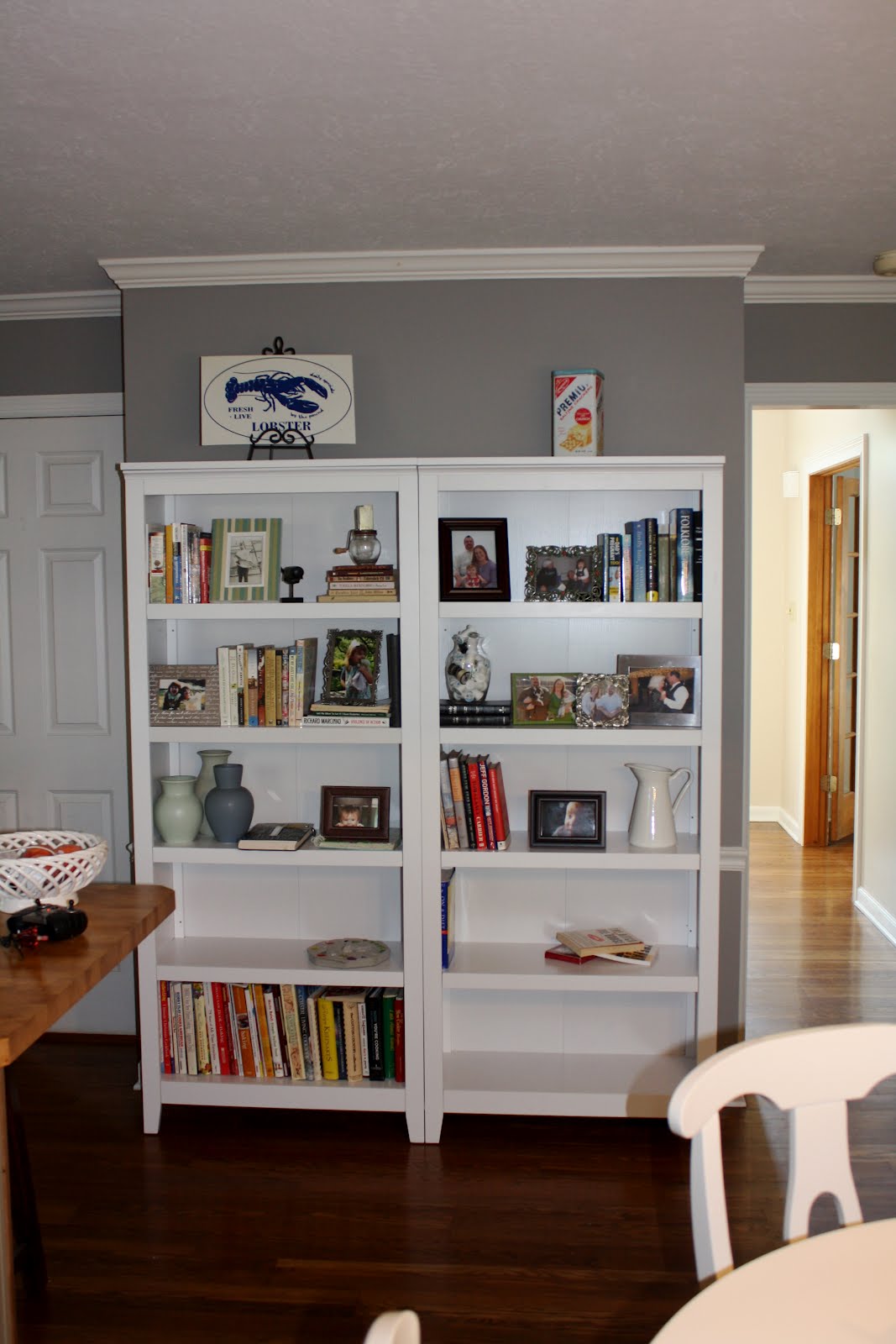 tales from the outhouse: bookcase redo