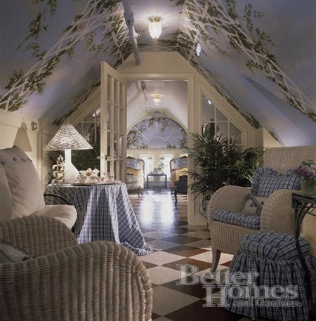 Hydrangea Hill Cottage: Gorgeous Garret Getaways