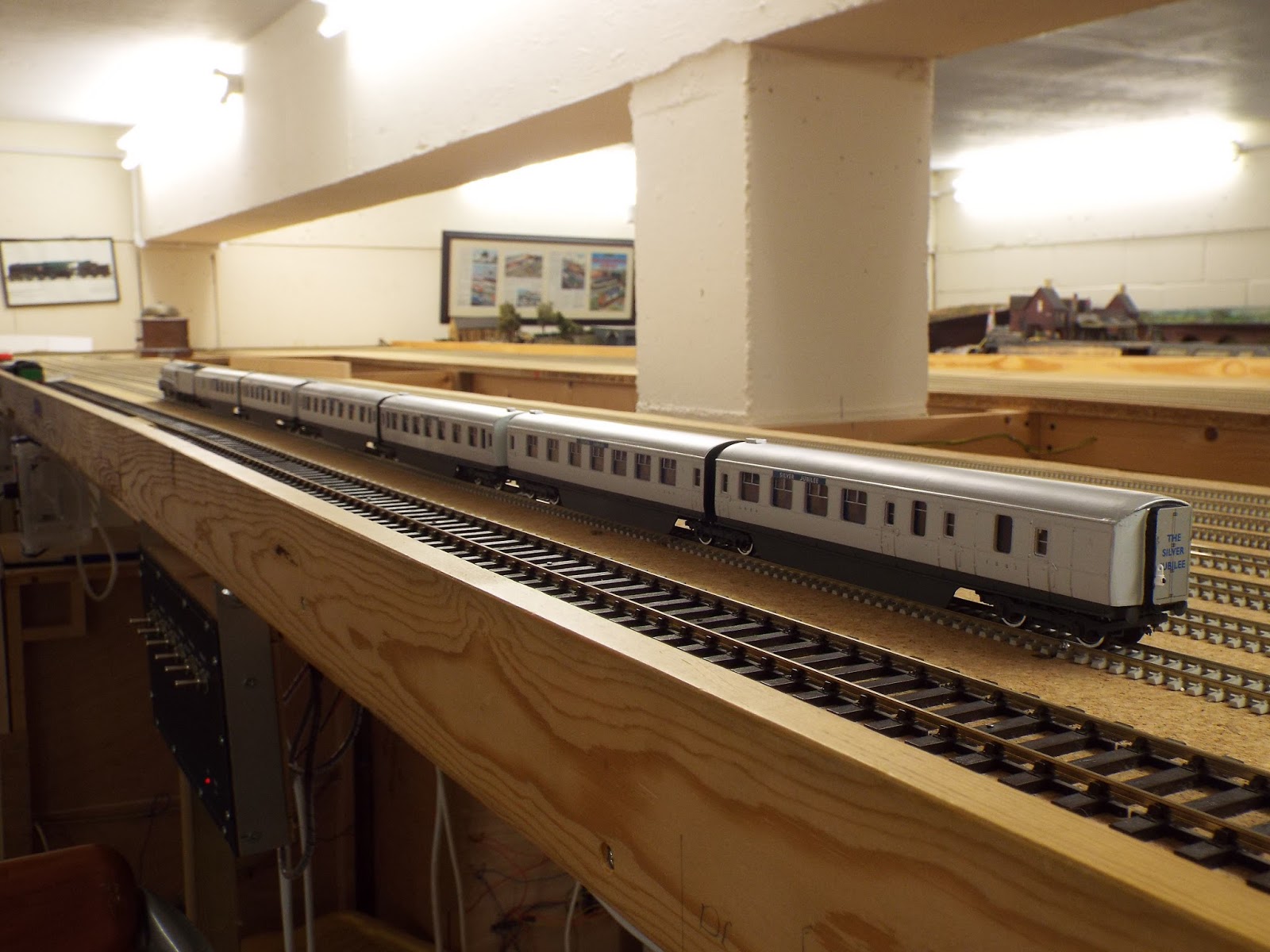 THE BRITISH RAILWAY STORIES LTD