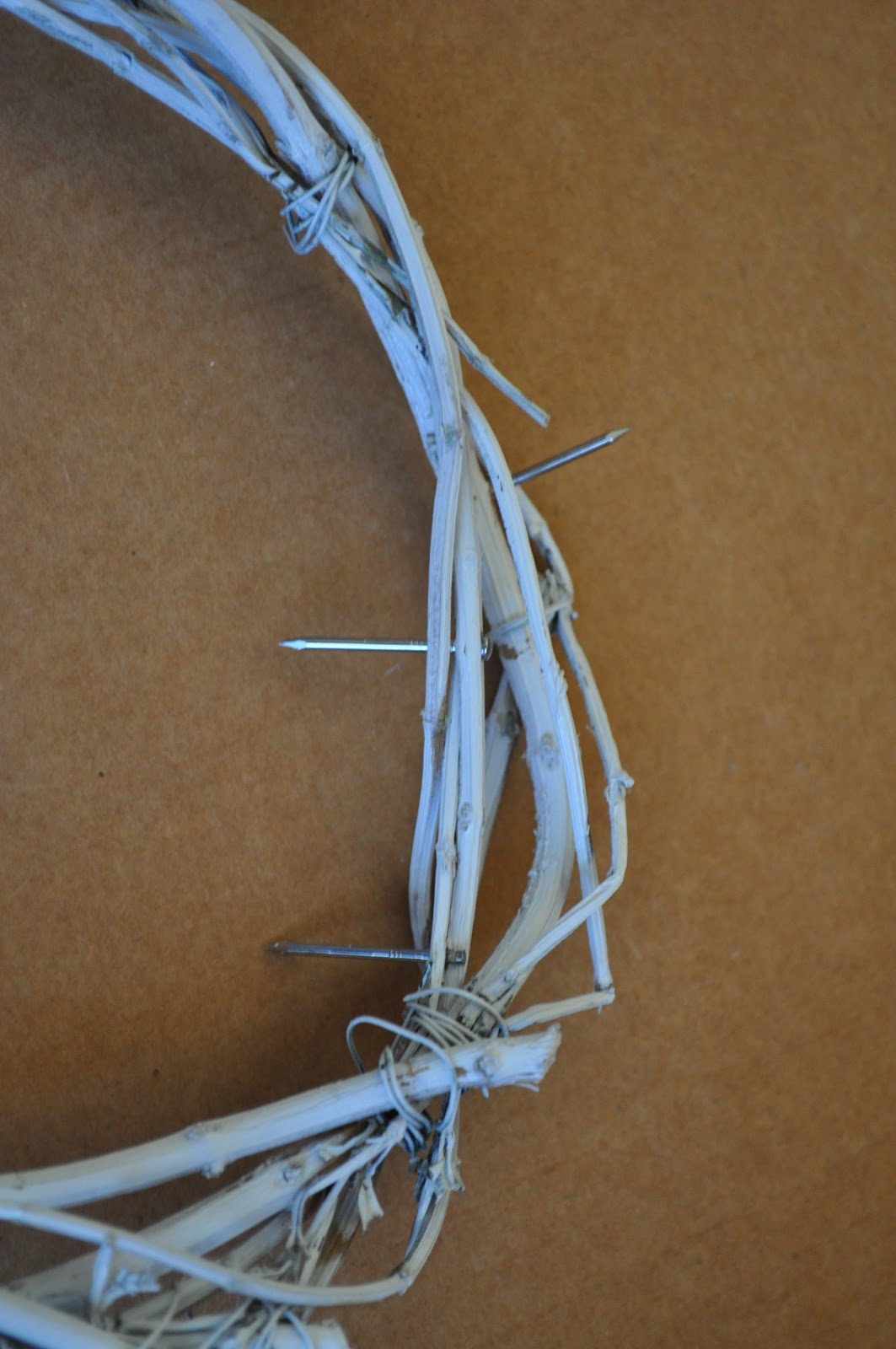 Just So Lovely: Crown of Thorns Tree Topper