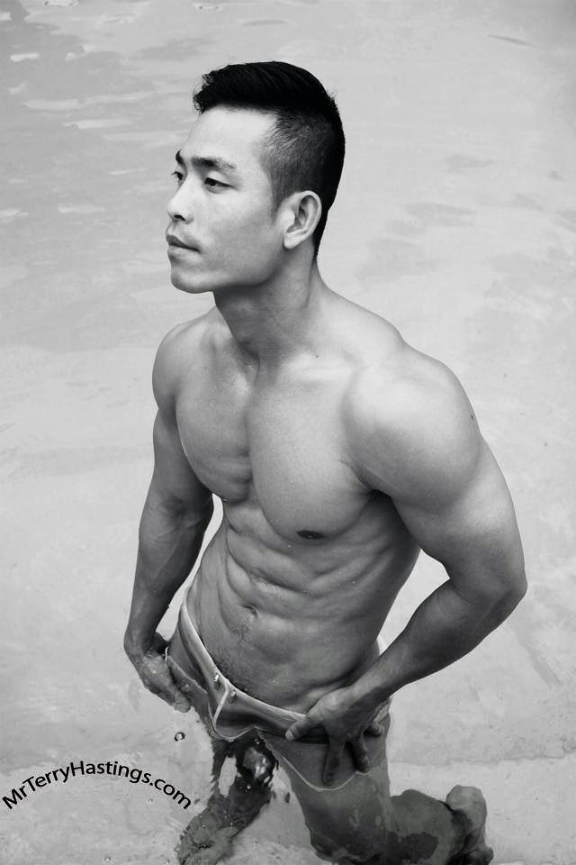 M y a n m a r H u n k s: Ethan Maxwell Landry @ Brief