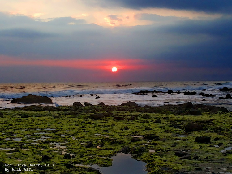 Travel Time: Pantai Soka, Tabanan, Bali
