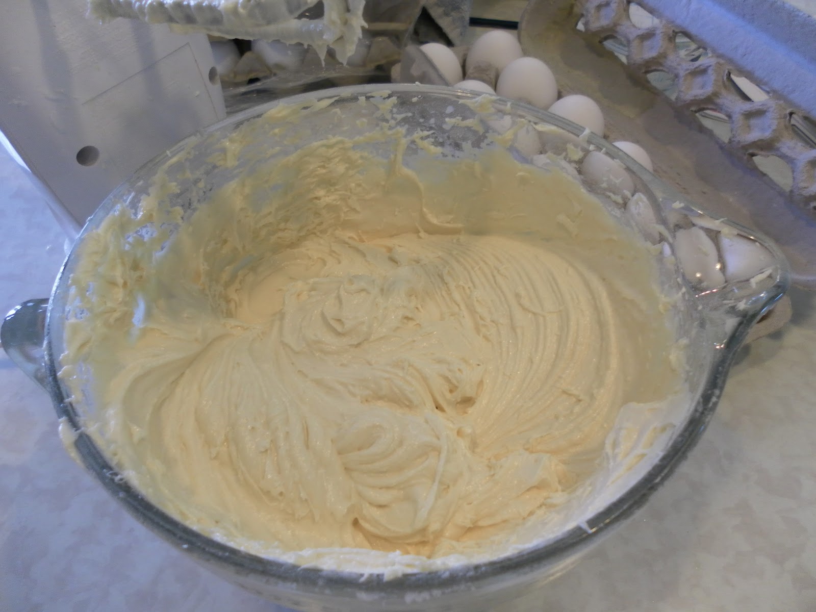 Nine for Dinner: How to Bake a Cake