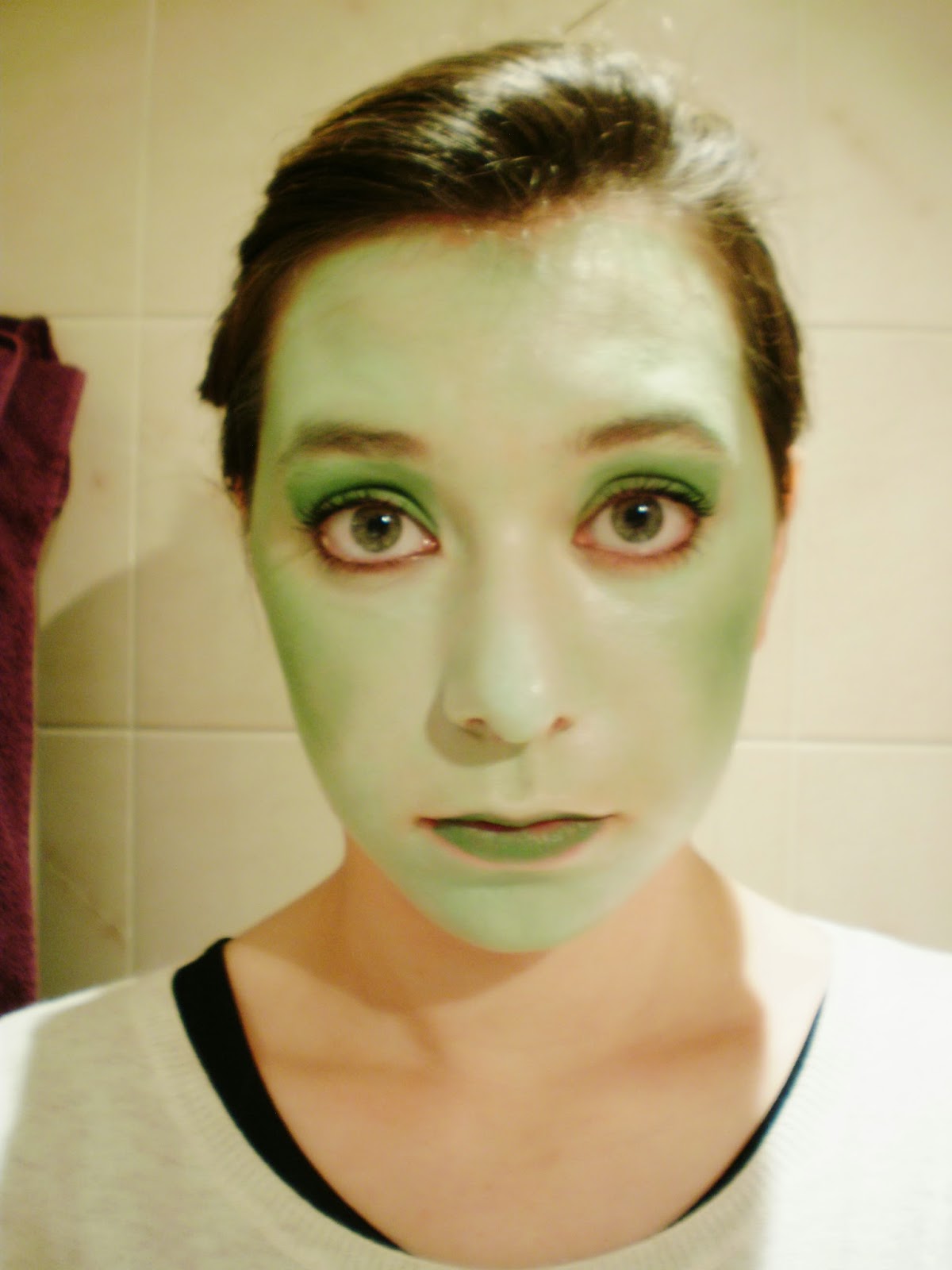 Makeup Blog: Monochromatic Colour Face Look