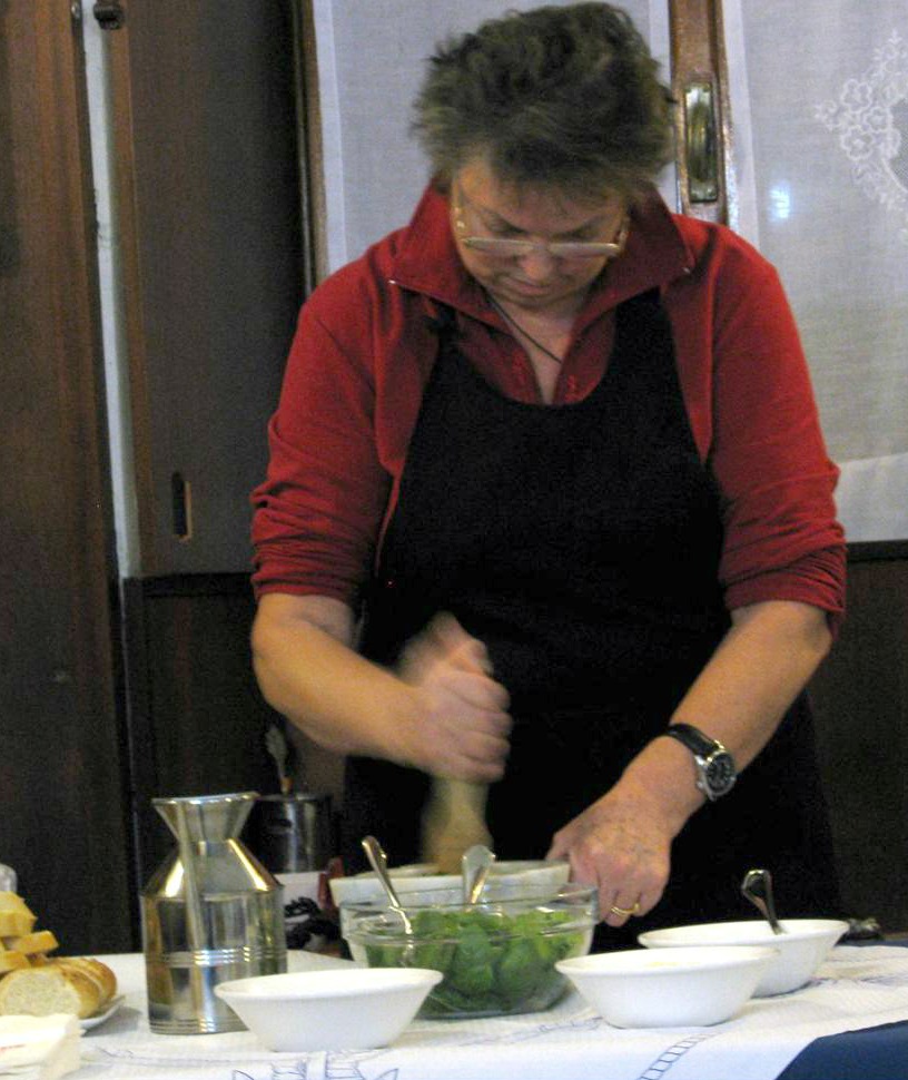 A Quilter's Table: A Table Tidbit