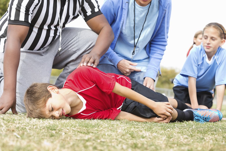 A Parent’s Role in Preventing ACL Injury In Your Child Athlete