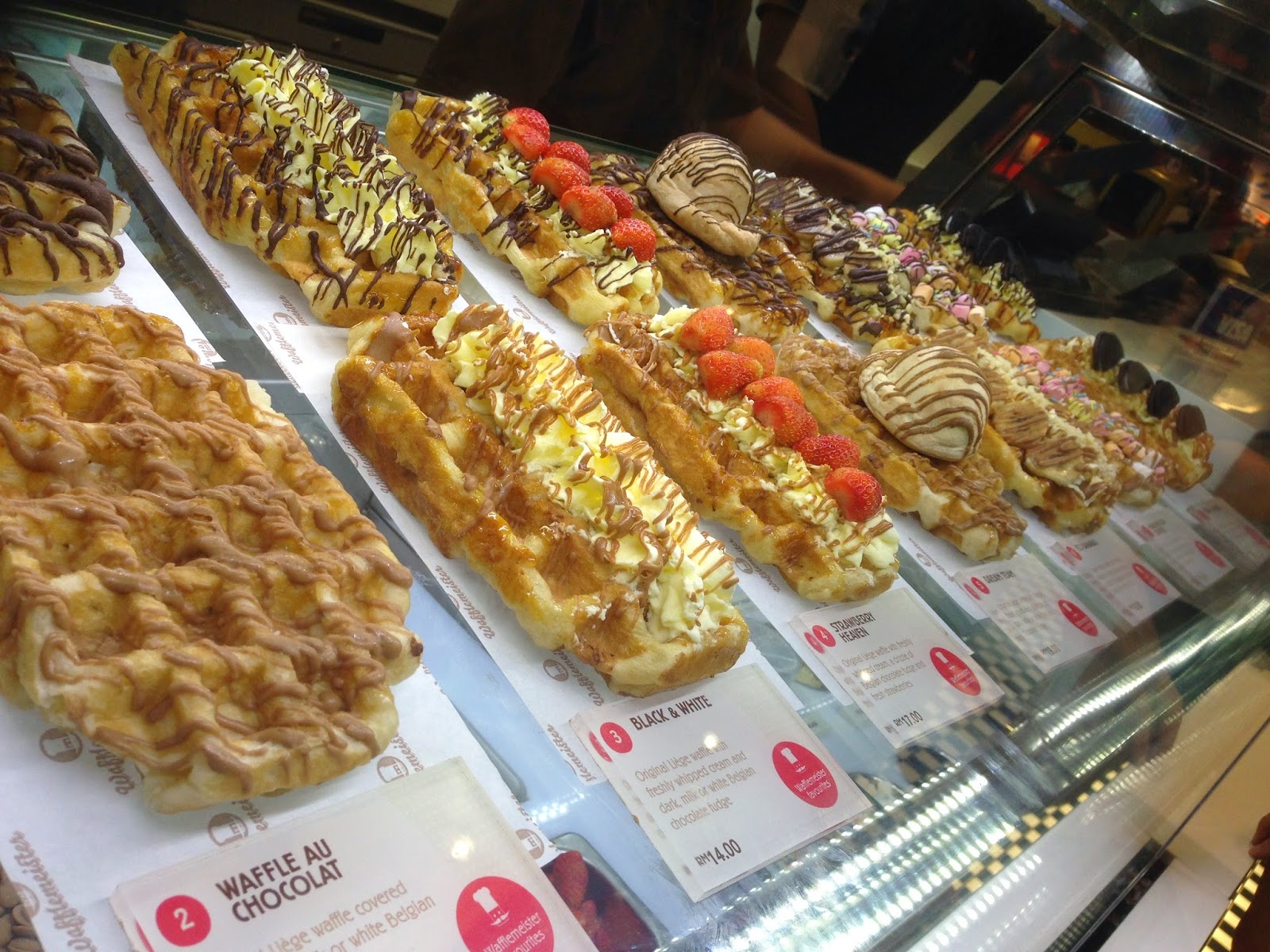 Food In PJs : Wafflemeister, Suria KLCC