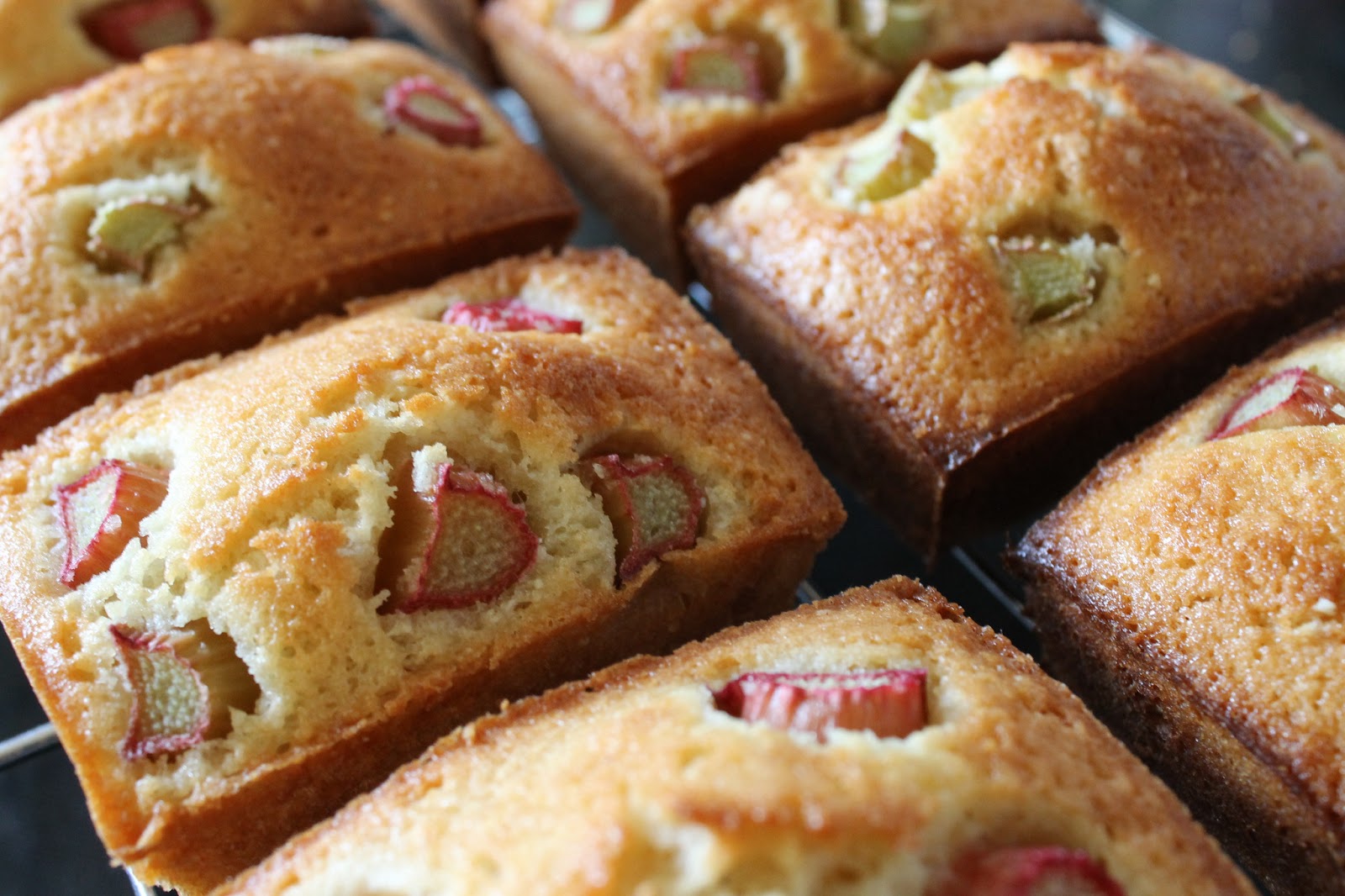 JibberJabberUK: Rhubarb, Lemon & Ginger Friands