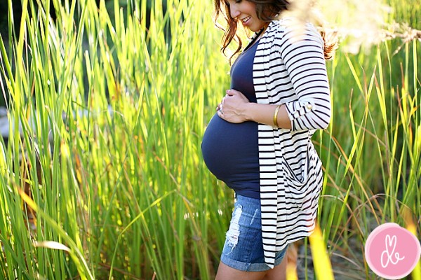 Maternity Photo Ideas: Top Seven Maternity Photo Ideas and Tips