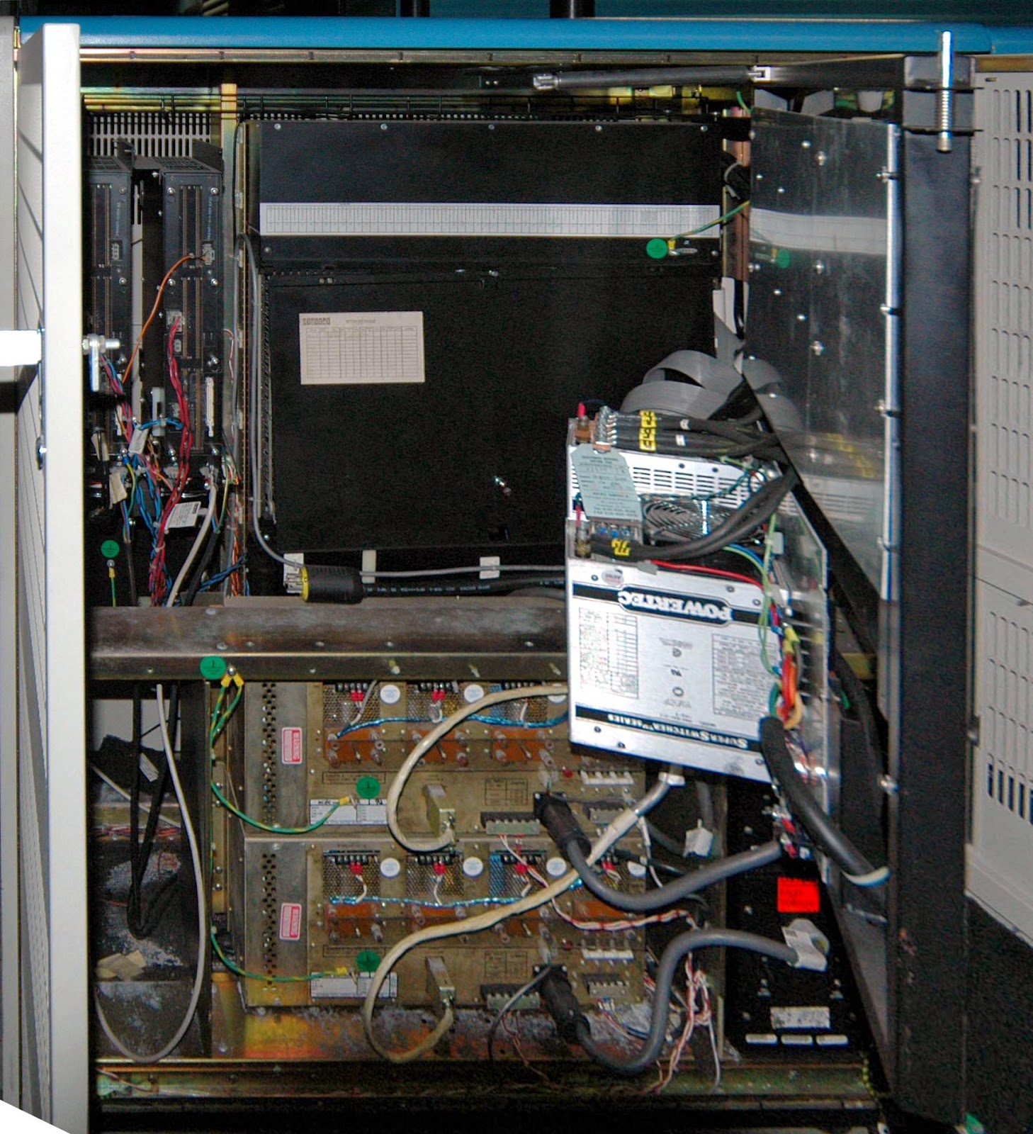 Exo Cruiser: Digital's DECSYSTEM-20 - Part 5 - CPU (KL10)