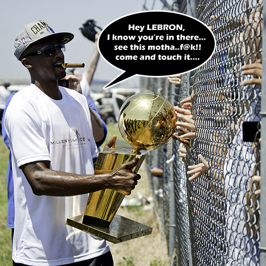 Mavs 2011 Champion Victory with Fans | NBA FUNNY MOMENTS