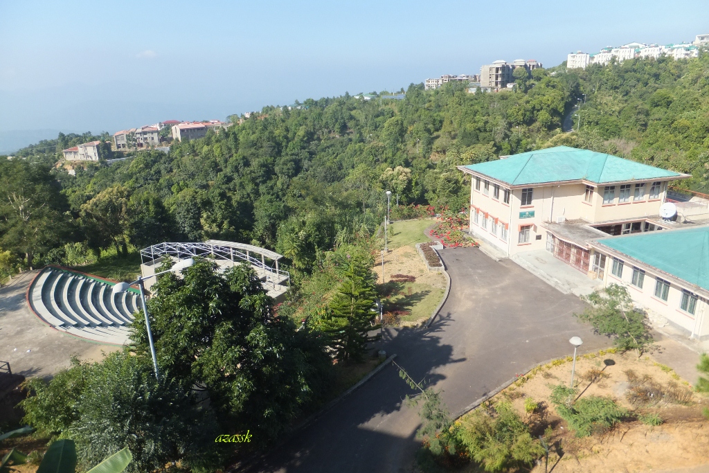 Calm-Sojourner: Mizoram University Campus