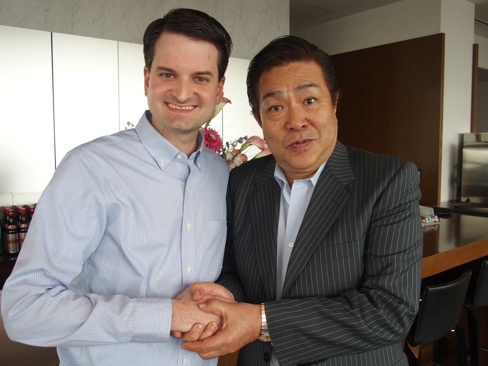 Sidelong Glances of a Pigeon Kicker: MEETING MECHAGODZILLA'S MEN! A Two ...