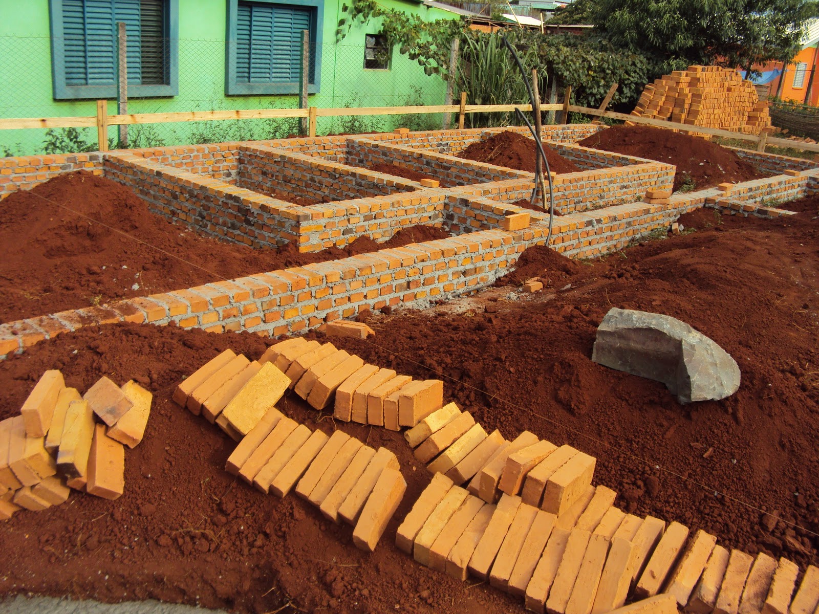 VIAGEM 2014: Alicerce qse pronto....