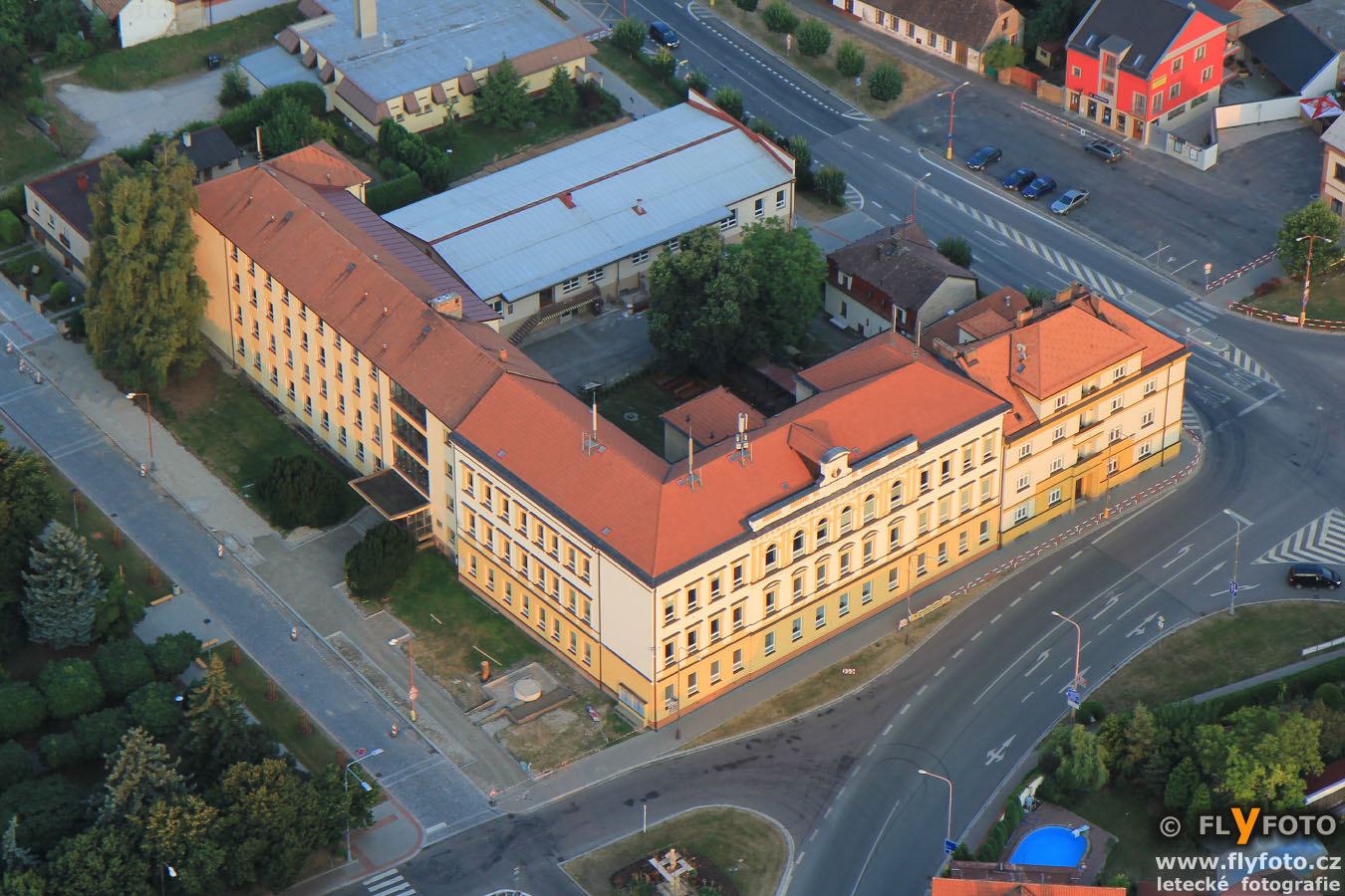 FLyFOTO letecká fotografie a video: Holice