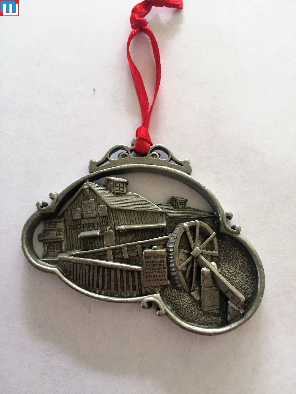 MidwestInfoGuide: Season Pass Ornaments (SDC)