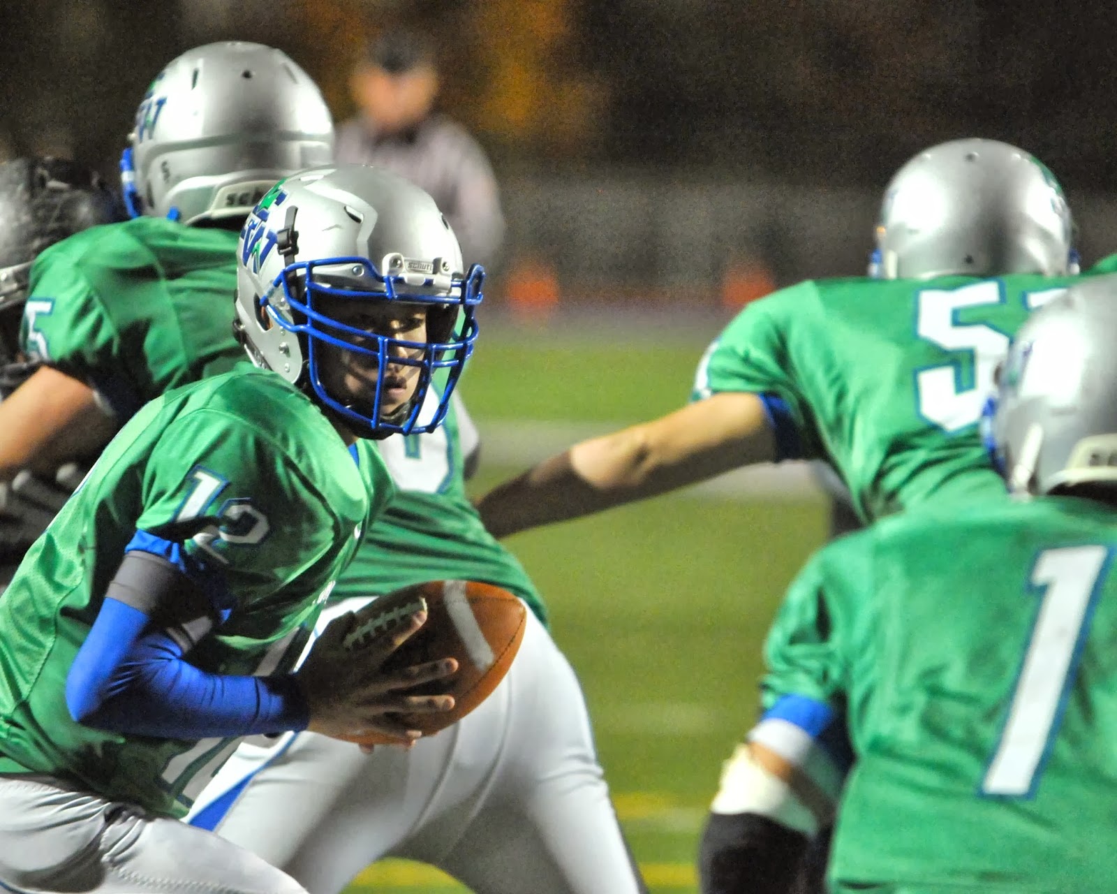 Shoreline Area News: Shorewood football game at Mountlake Terrace to ...