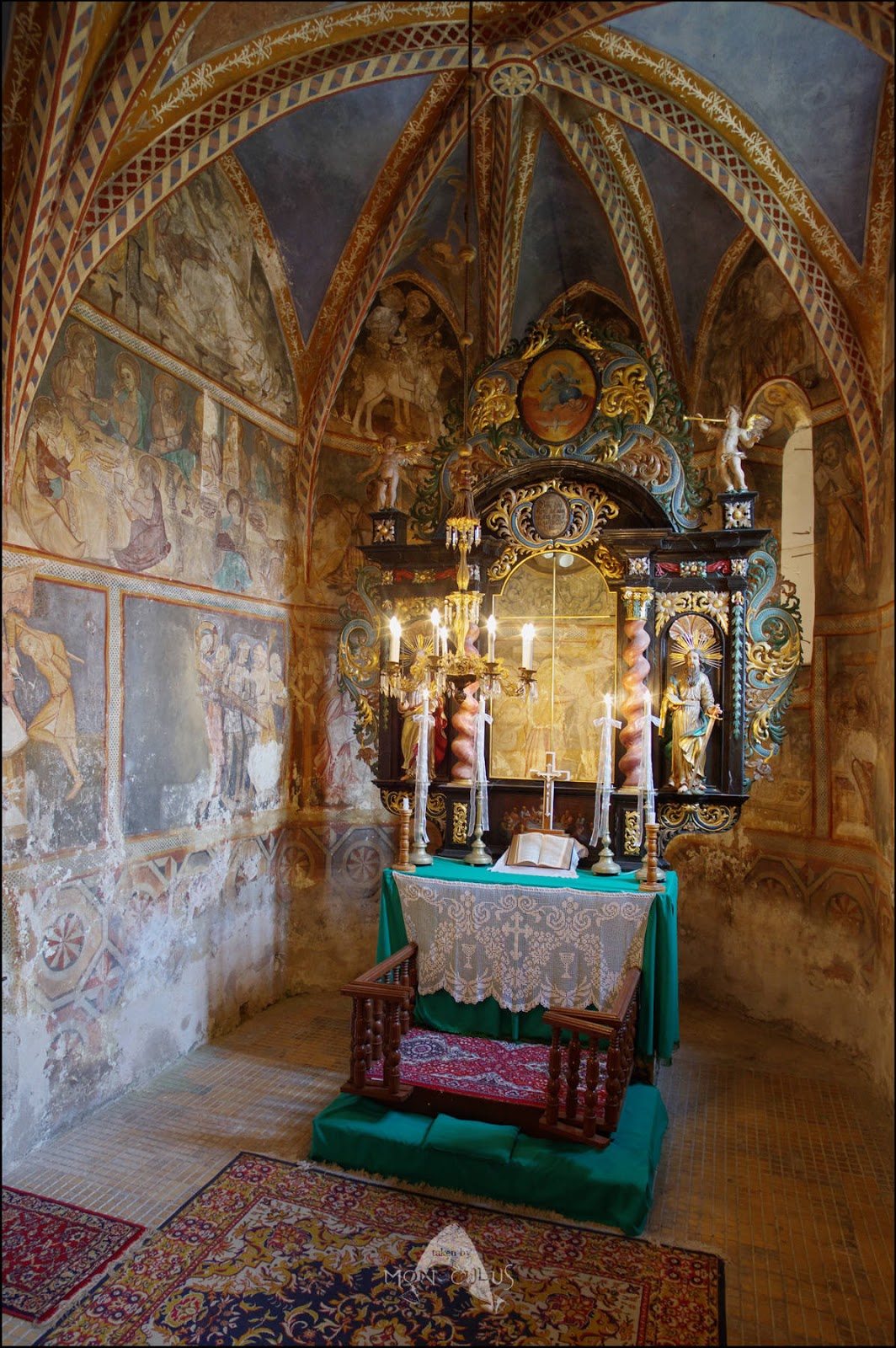 Heremita Monoculus: On the Gothic Way