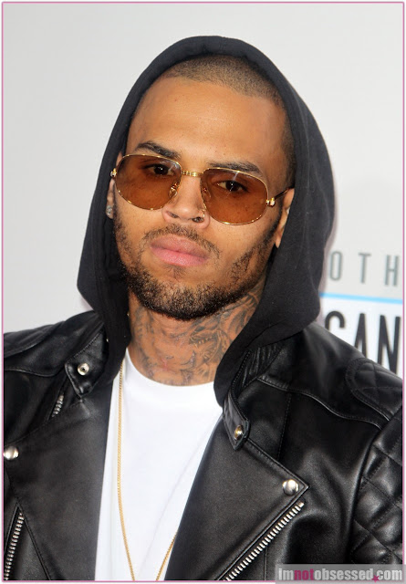 Susan Ibie Blog: Still On! Breezy Tells Drake To `Come Out Of The ...