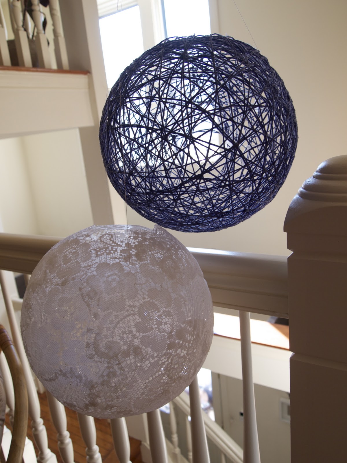 Ray & Day: D.I.Y. Yarn Lantern