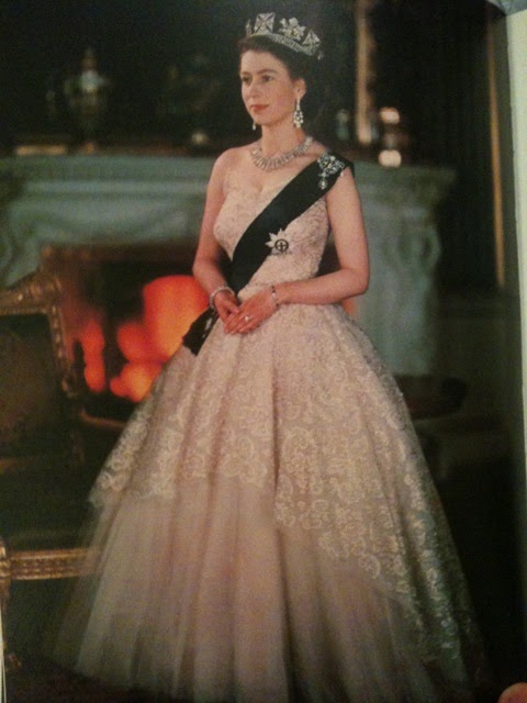 Stalking the Belle Époque: Obscure Book of the Day: Queen Elizabeth II