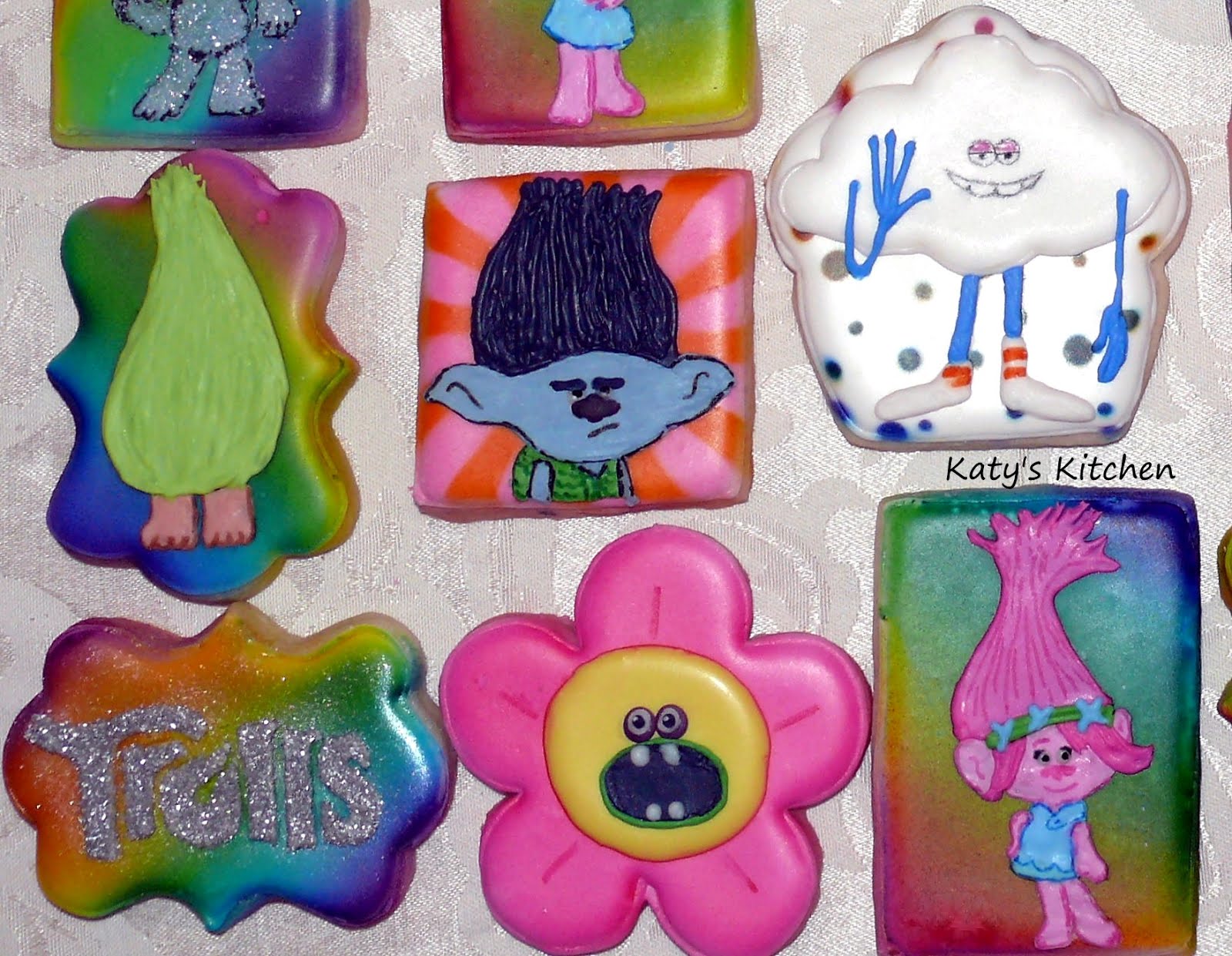 Katy's Kitchen: Trolls Cookies